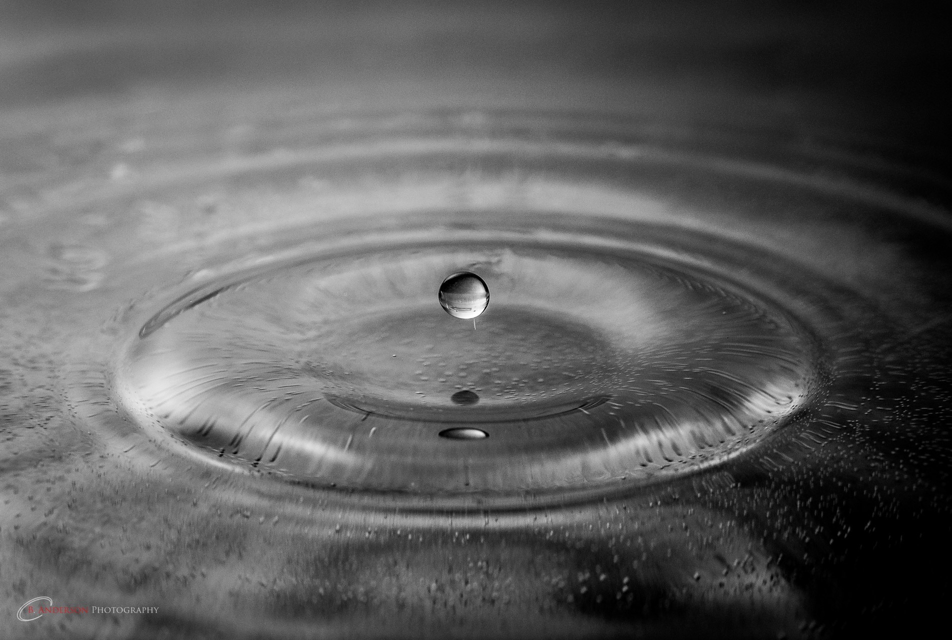 A Single Drop - OGQ Backgrounds HD